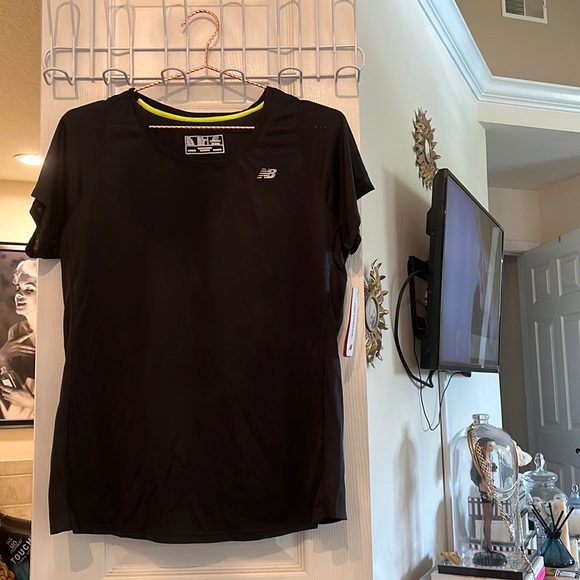 New Balance | Tops | New Balance Workout Top | Poshmark